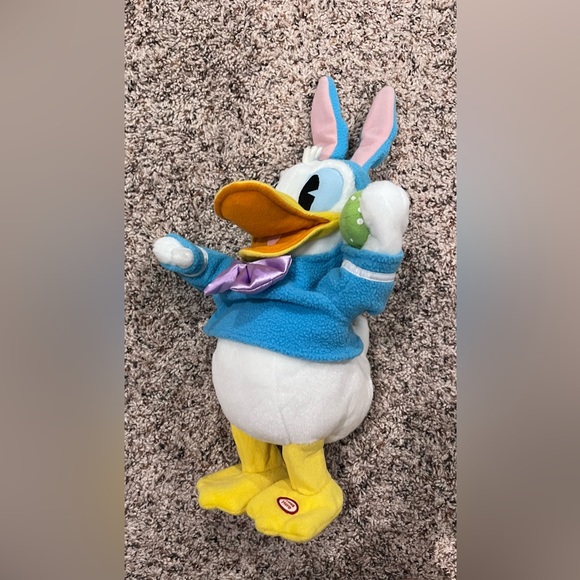 Hallmark | Toys | Disney Hallmark Donald Duck Dont Pull My Ears Plush ...